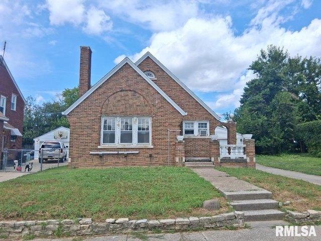 1201 E Richwoods Blvd, Peoria, IL 61603