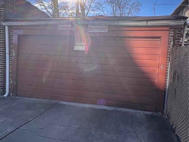 1201 East 10th Street | Compass