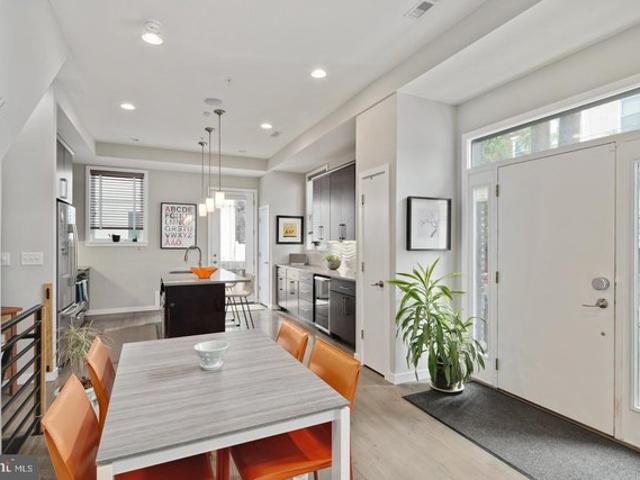1201 Ellsworth St, Philadelphia, PA 19147