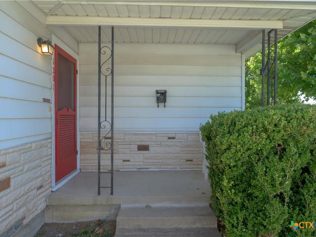 1201 Estes Drive