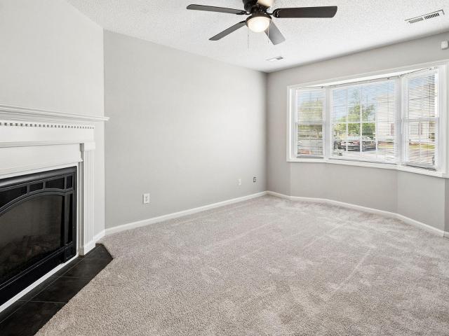 1201 Freeland Lane # J8