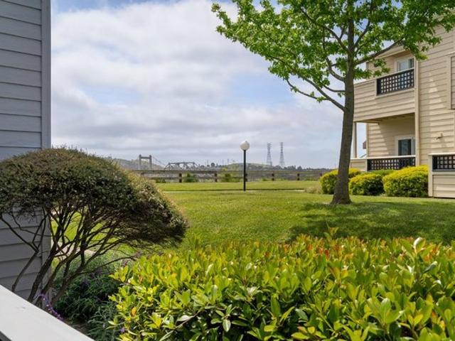 1201 Glen Cove Pkwy Apt 1203, Vallejo, CA 94591