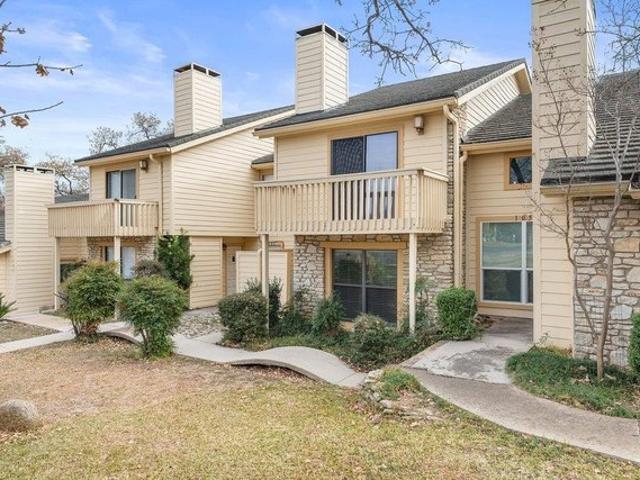 1201 HI Stirrup Unit 104, Horseshoe Bay, TX 78657