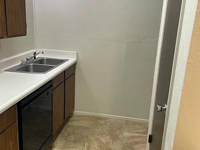 1201 Holik Dr, College Station, TX 77840