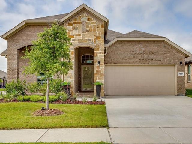 1201 Kerrville Ln, Weatherford, TX 76087