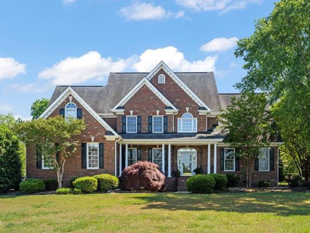 1201 Rolling Farm Dr, Raleigh, NC 27603