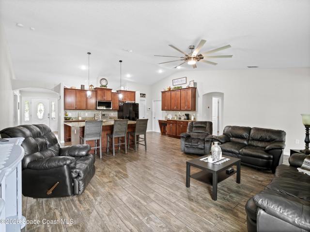 1201 Roslyn Ave NW, Palm Bay, FL 32907 | MLS #1075