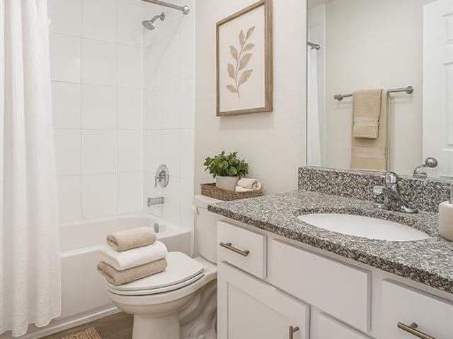 1201 SE 24th Ave, Cape Coral, FL 33990 | MLS #OM709064