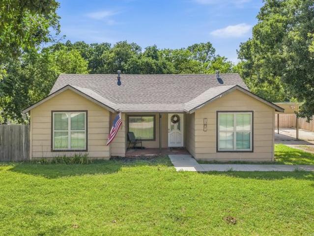 1201 Vernon Rd, Ardmore, OK 73401