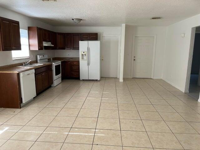 1201 W 32nd St, Riviera Beach, FL 33404 | MLS #R11116