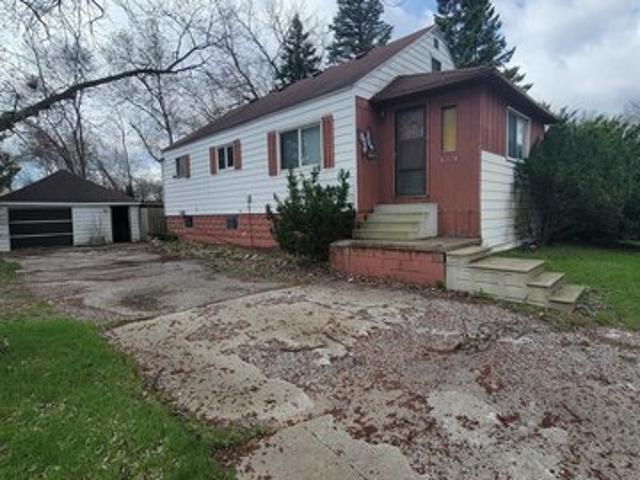 1201 W Jenny St, Bay City, MI 48706