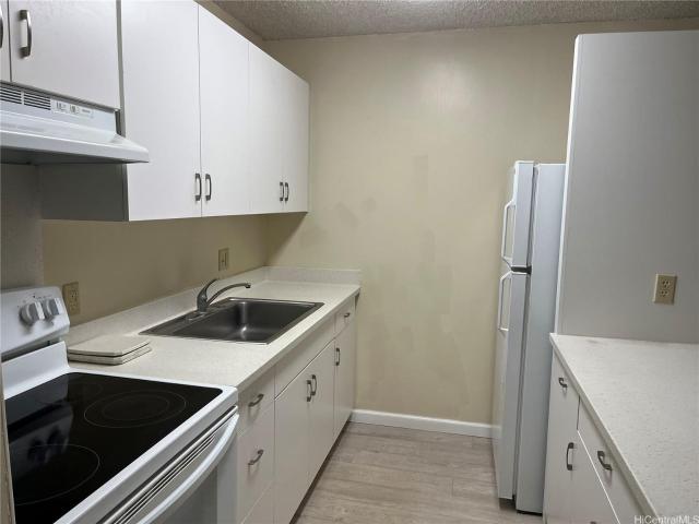 1201 Wilder Ave, Unit 601, Honolulu, HI 96822 | MLS #202607
