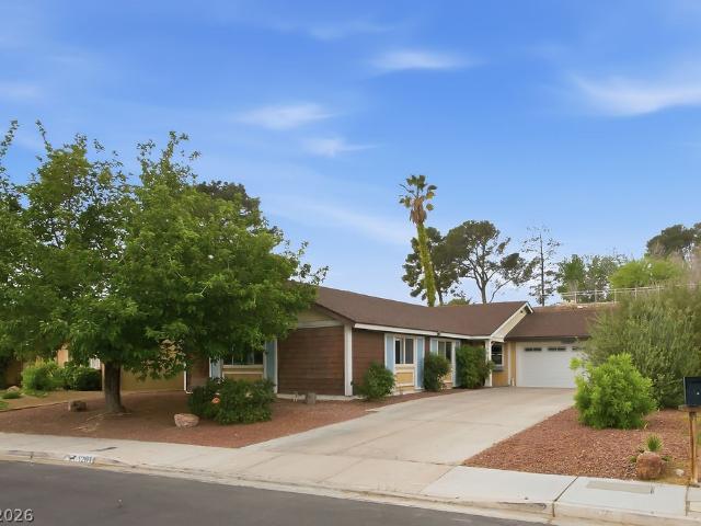 1201 Woodbridge Dr, Las Vegas, NV 89108 | Compass