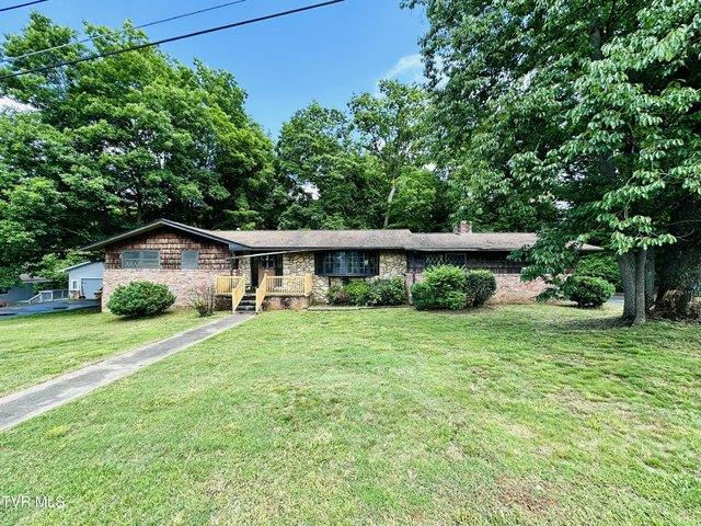 1201 Woodside Dr, Johnson City, TN 37604