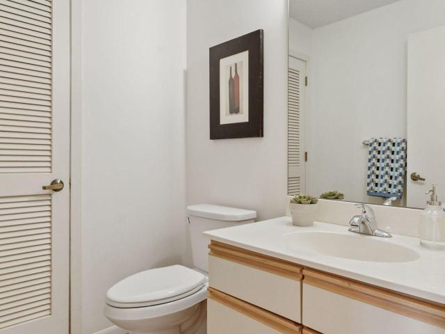 1201 Yale Pl, Unit 403, Minneapolis, MN 55403 | MLS #7000
