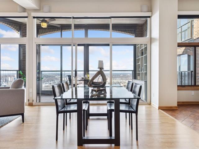 1201 Yale Pl, Unit 2009, Minneapolis, MN 55403 | MLS #7010 | Compass