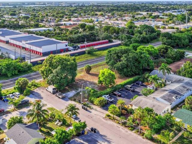 1201 16th Ave N, Lake Worth Beach, FL 33460