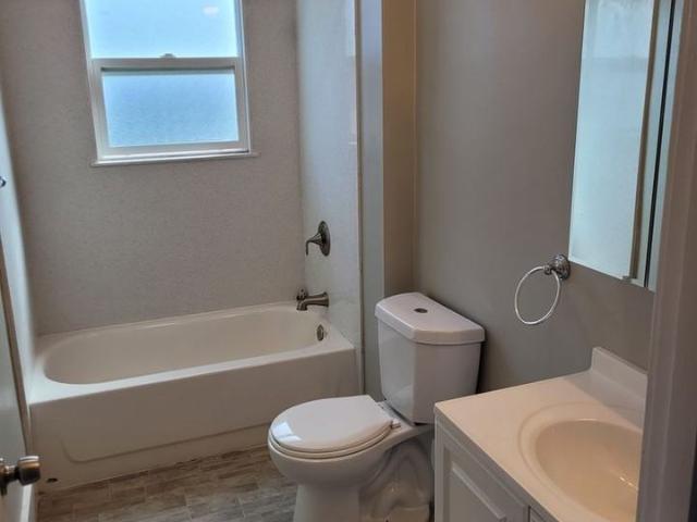1201 1223 B Street Studio Apartment for Rent at 1201 B St, Hayward, CA 94541 Downtown Hayward