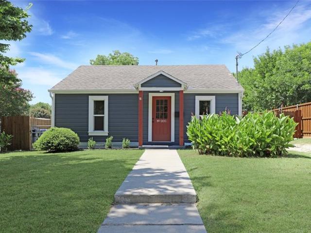 1201 1/2 Cole St, McKinney, TX 75069