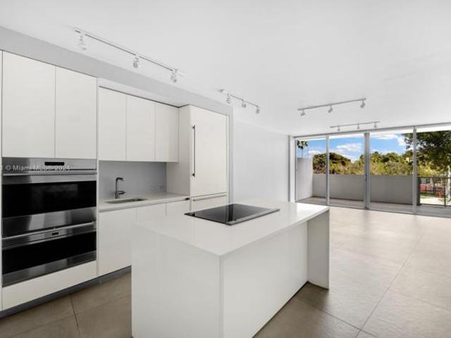 1201 20th St #208, Miami Beach, FL 33139