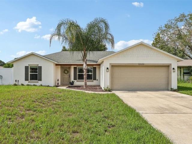 12020 Virginia Dr, Leesburg, FL 34788