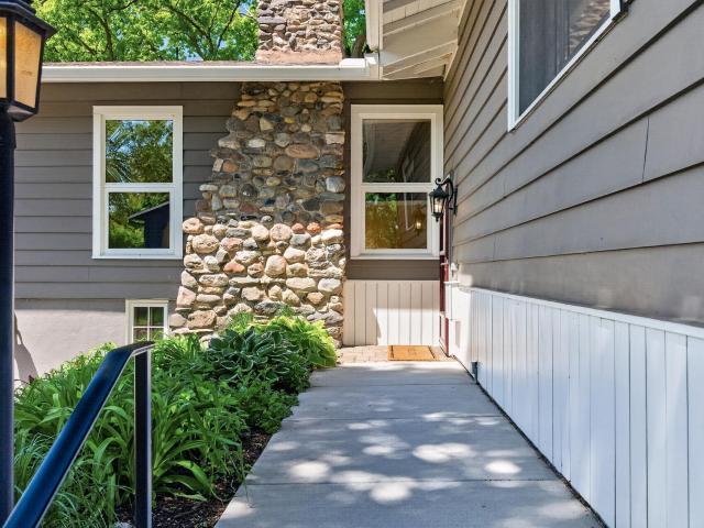 12020 Mayflower Circle