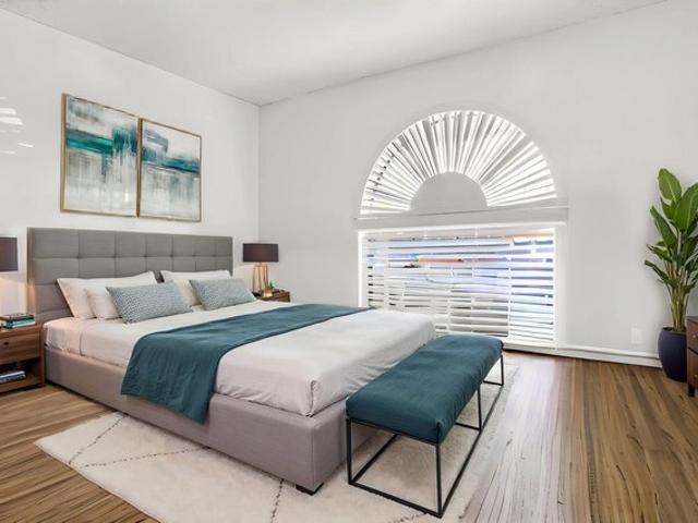 12020 NW 2nd Dr, Coral Springs, FL 33071