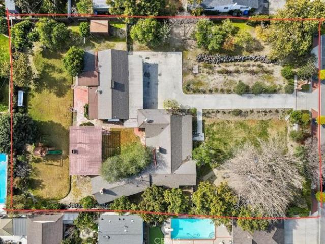 12020 Rives Ave, Downey, CA 90242