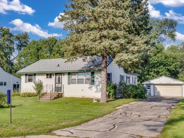 12021 th Ave, Salem Lakes, WI 53179