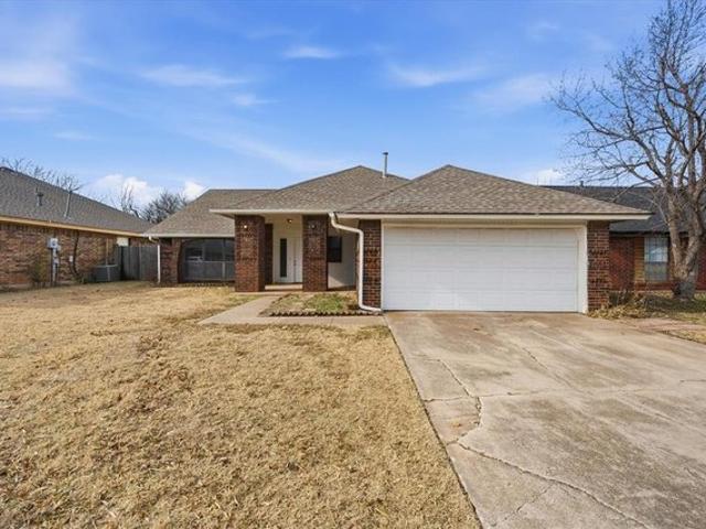 12021 Moon Beam Dr, Oklahoma City, OK 73162