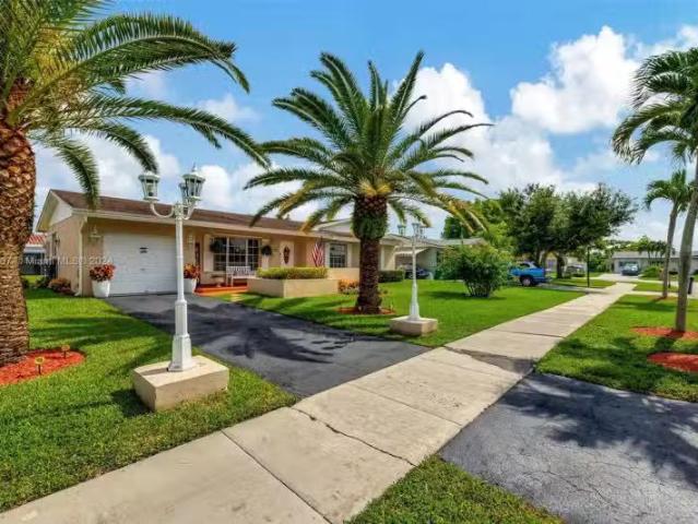 12021 SW 108TH ST, MIAMI, FL 33186 Single Family Residence For.