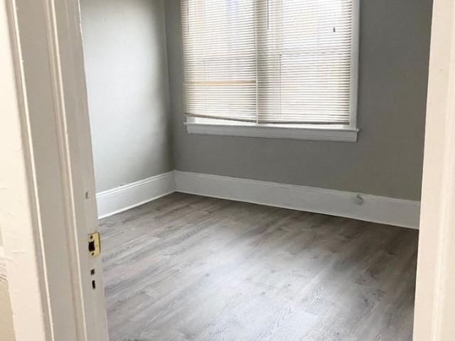 12022 Mayfield Road 2 Bedroom Apartment for Rent at 12022 Mayfield Rd, Cleveland, OH 44106 University