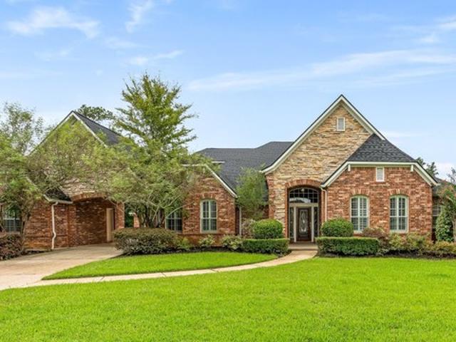 12027 Water Oak Dr, Magnolia, TX 77354