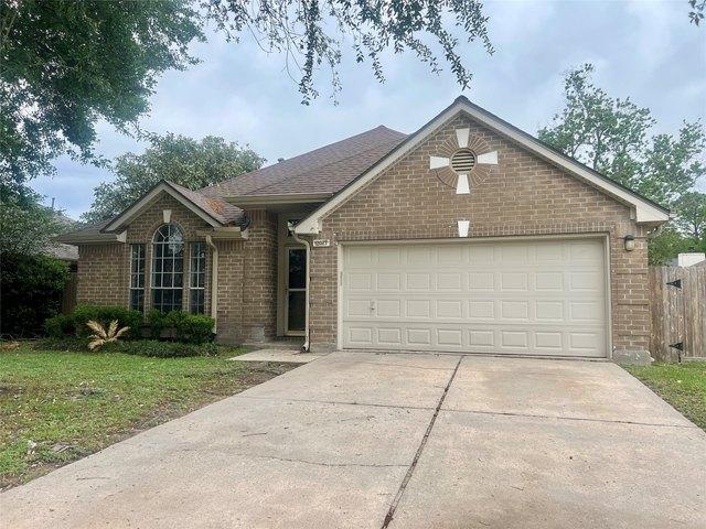 12027 Kleinmeadow Dr, Houston, TX 77066