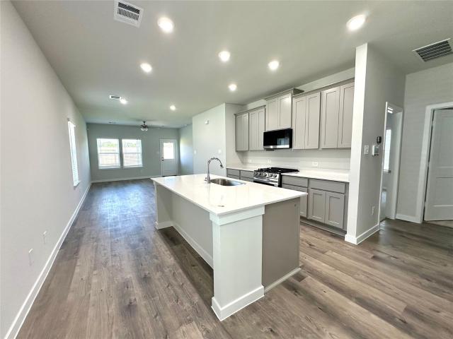 12026 Curlin Drive, Willis, US, TX