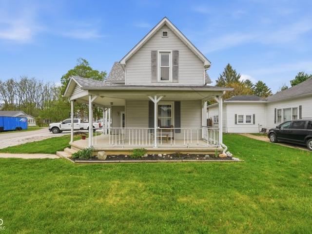 1202 N Canal St, Alexandria, IN 46001