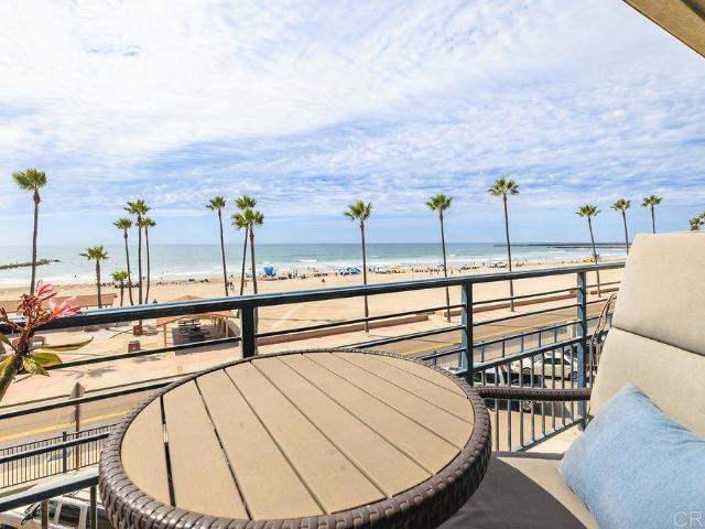 1202 N PACIFIC Street 402A