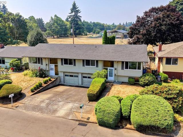 1202 Ogden Ave, Vancouver, WA 98661