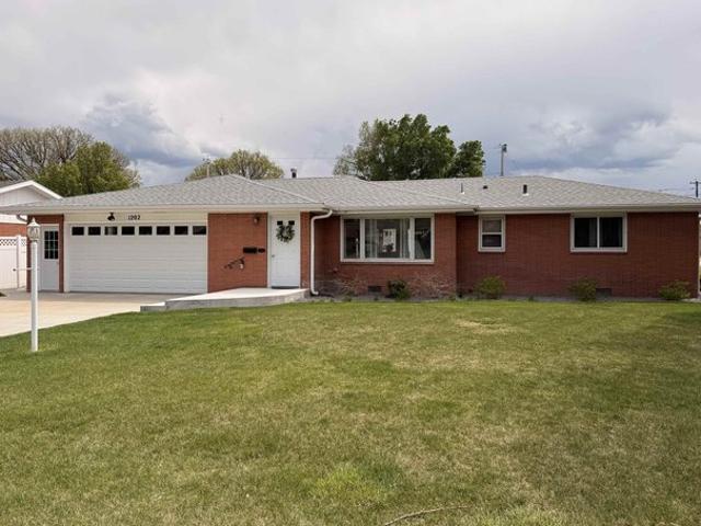 1202 Burlington Blvd, North Platte, NE 69101