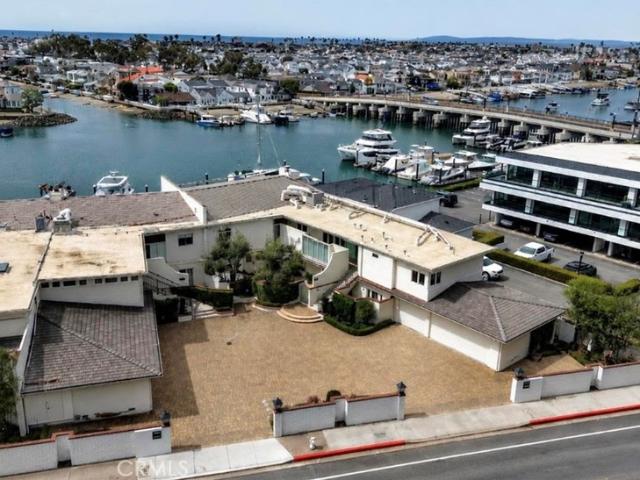 1202 Bayside