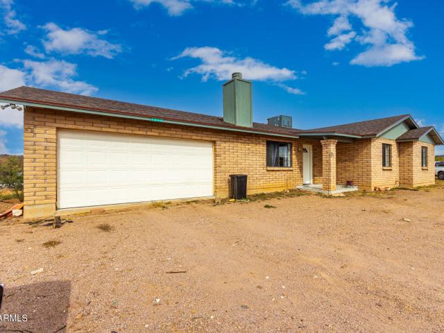 1202 calle remedios