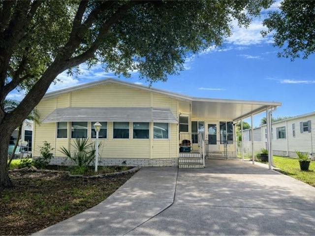 1202 Calusa Dr, Sebastian, FL 32976
