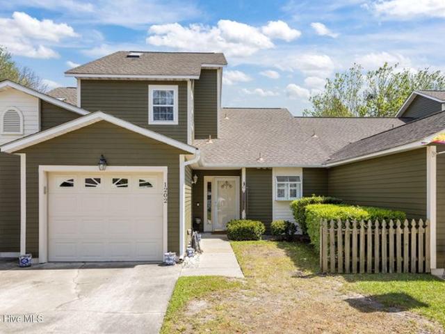 1202 Cedarwood Vlg, Morehead City, NC 28557