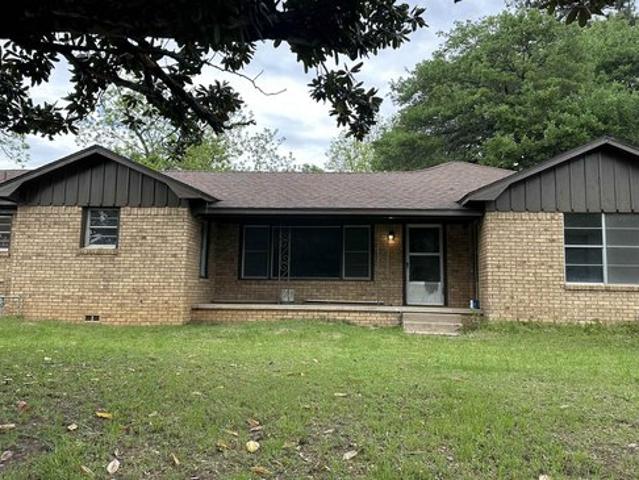 1202 Churchill St, Jacksonville, TX 75766