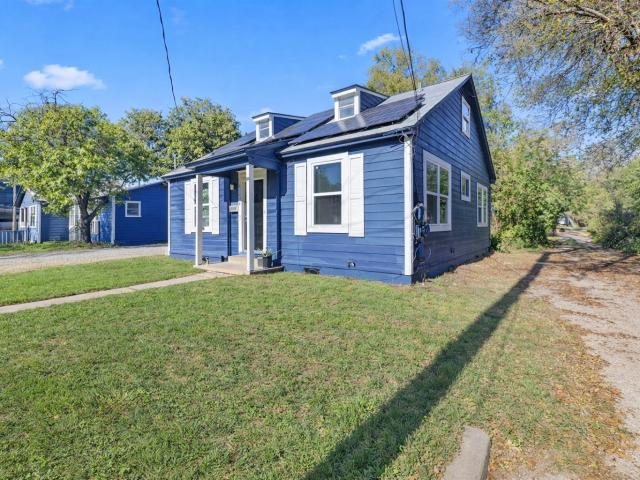 1202 E 29th St, Unit B, Austin, TX 78722 | MLS #8950 | Compass