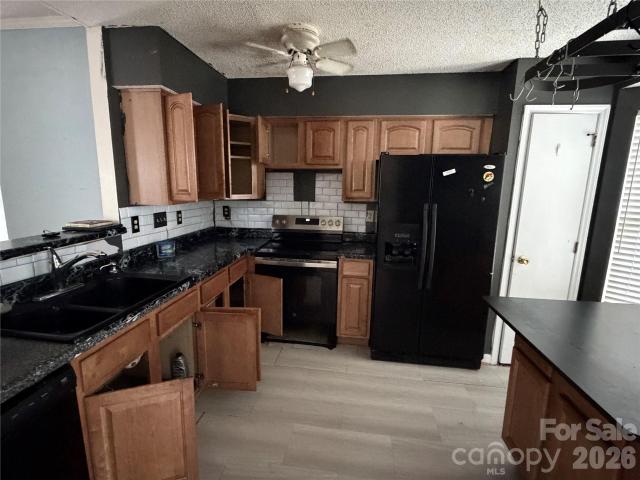 1202 Gretna Green Drive