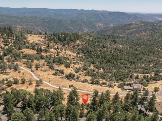 1202 Heather Dr, Murphys, CA 95247