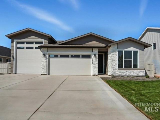 1202 Stirling Meadows Ct, Middleton, ID 83644