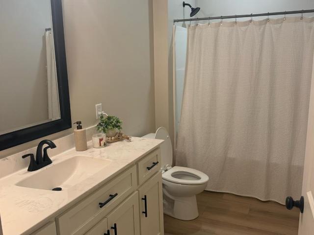 1202 Sutton