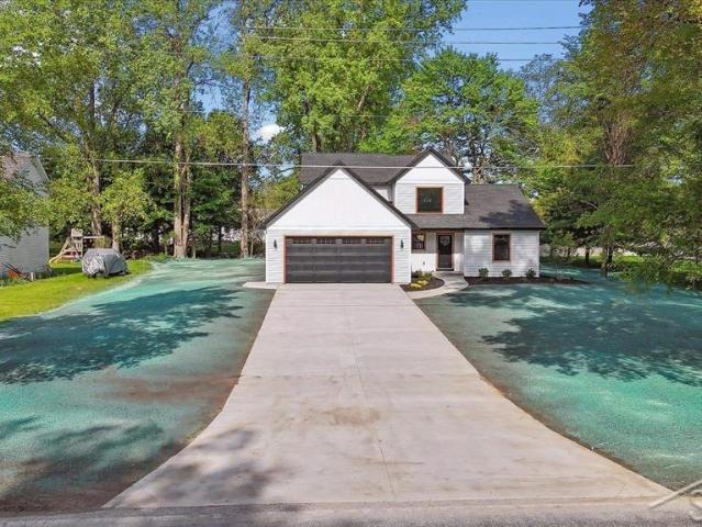 1202 S Hemlock Road